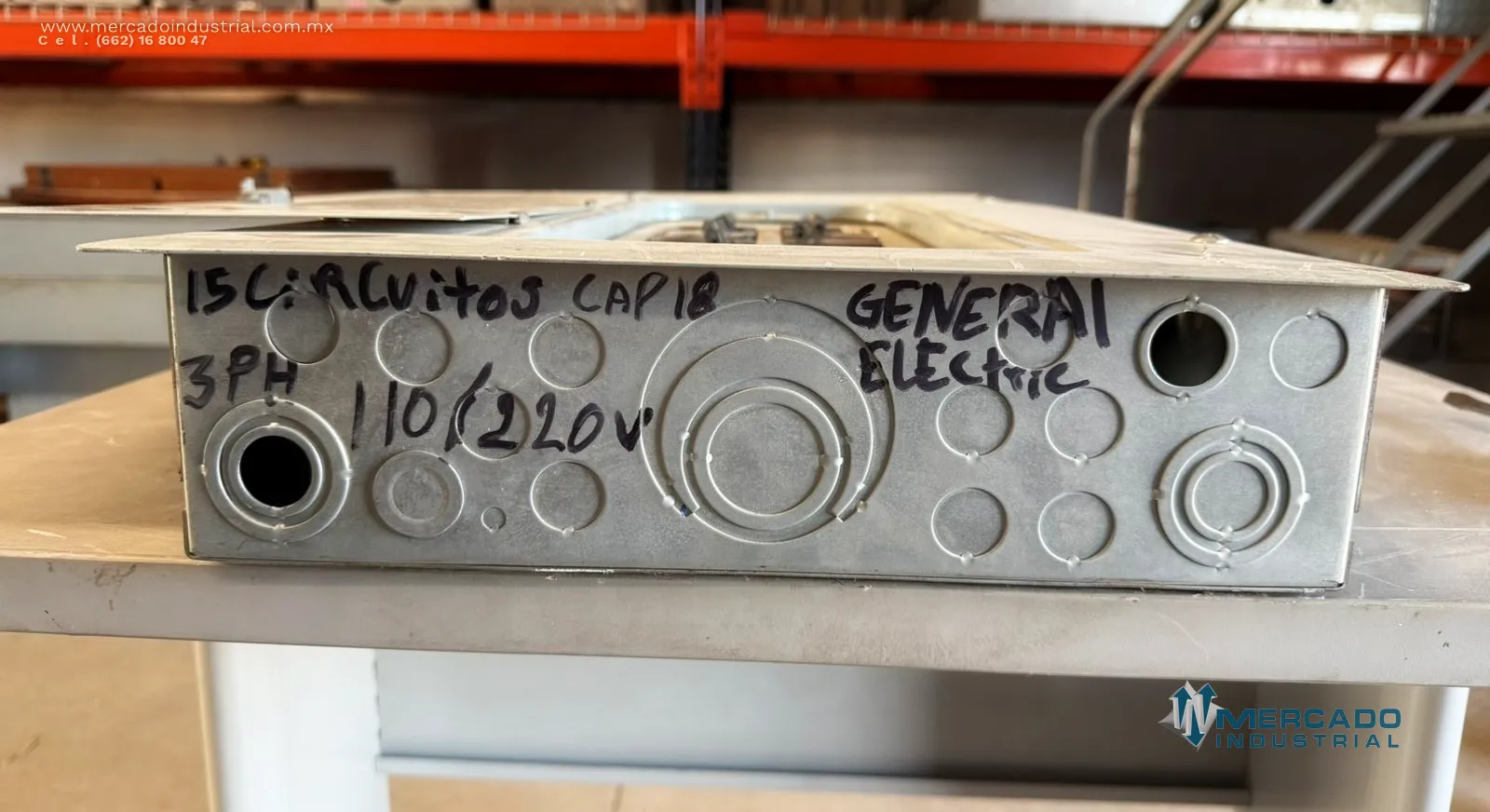 Tablero de distribución 18 circuitos 225A 110/220V modelo TL18DC3 marca ...